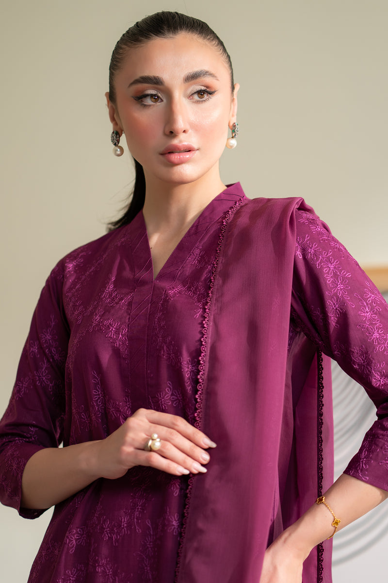 Prominent 3 piece – Ego